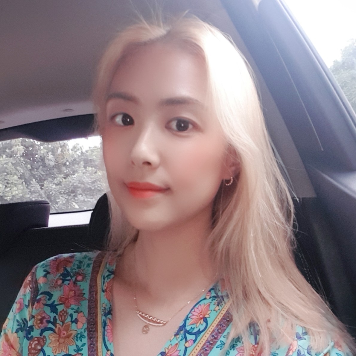 네이버 인플루언서: 샤렌의 홈